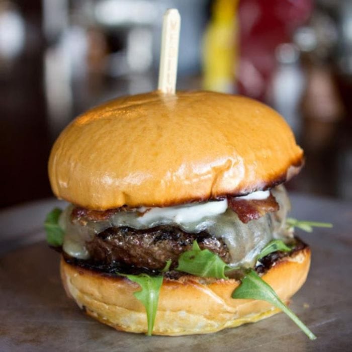 Rangeland Beef Burger (40x113g) | Henderson's Foodservice, Ireland